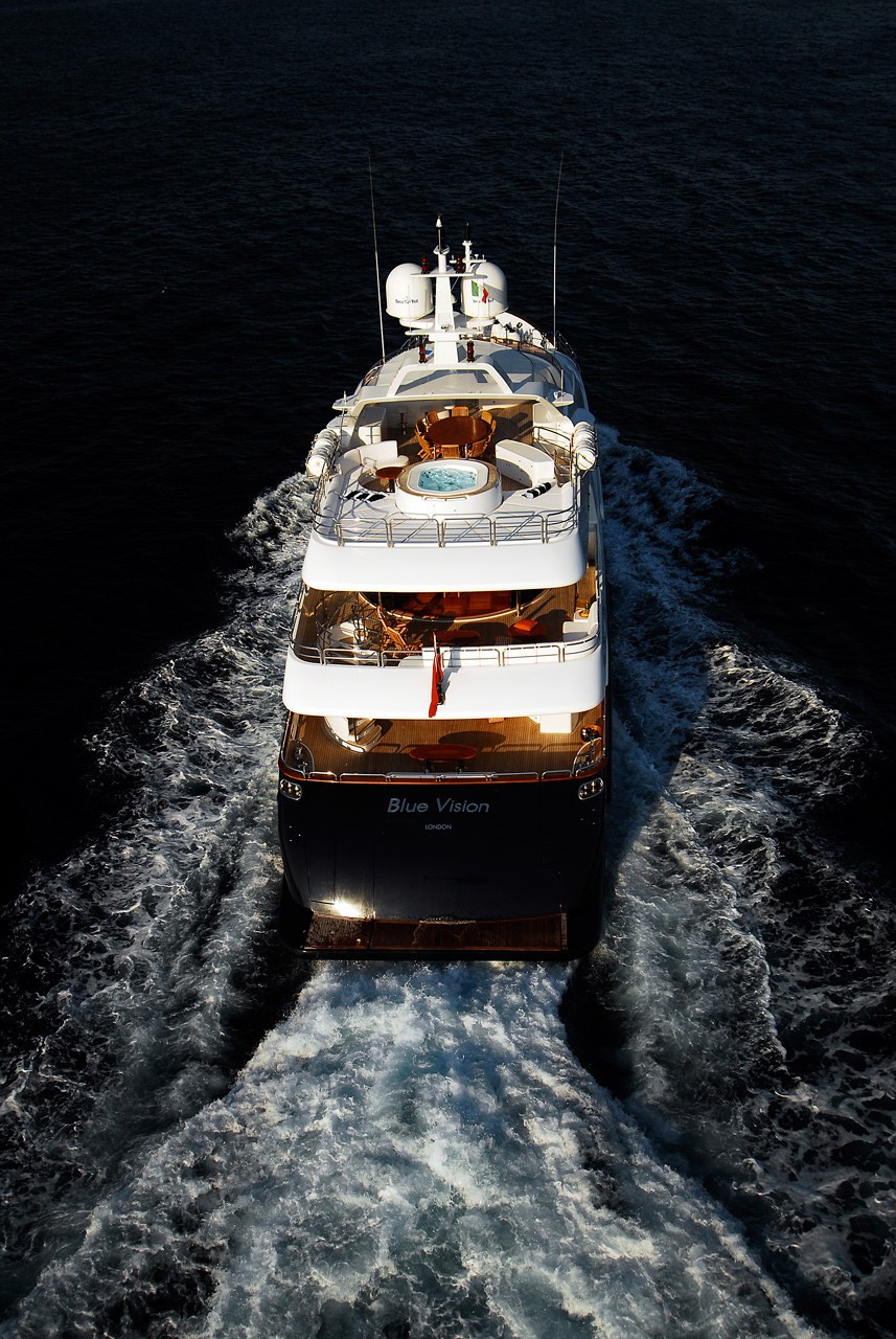 Yacht BLUE VISION, Benetti Yachts | CHARTERWORLD Luxury Superyacht Charters